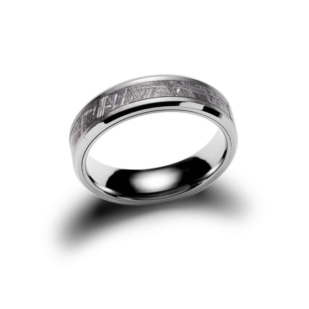 Astra Mid Ring | Landing Company